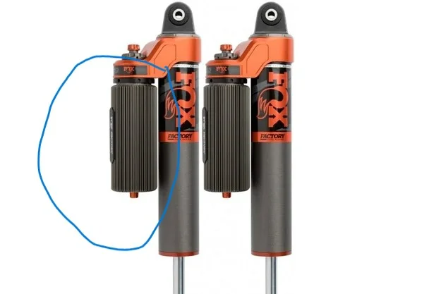 fox shocks 3.0 blue.webp | Jeep 392 Forum