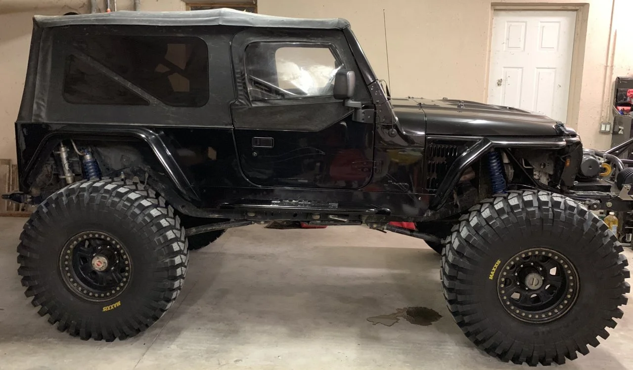 LJ 42%22 Treps, side view, in garage .JPG | Jeep 392 Forum