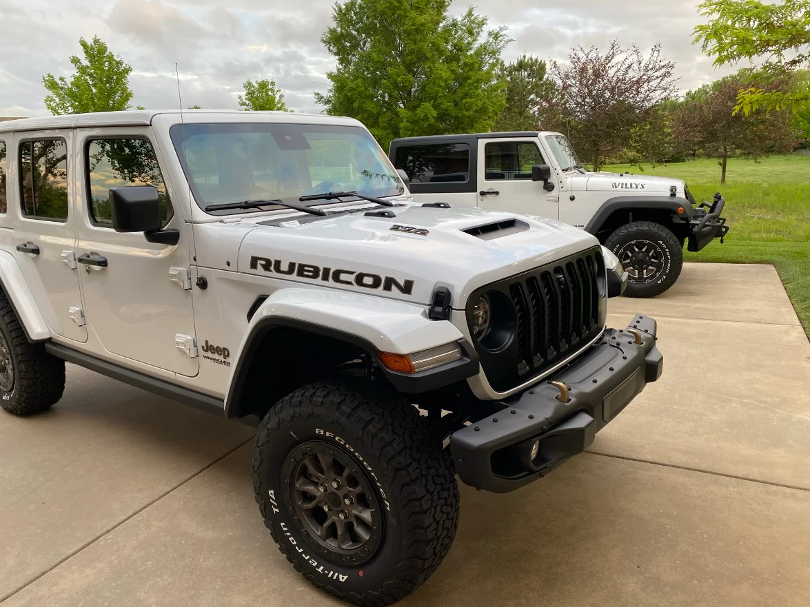Two Jeeps.png | Jeep 392 Forum